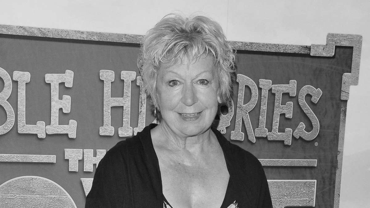 Trauer um Joanna Bacon: Tatsächlich... Liebe-Star mit 72 Jahren ...